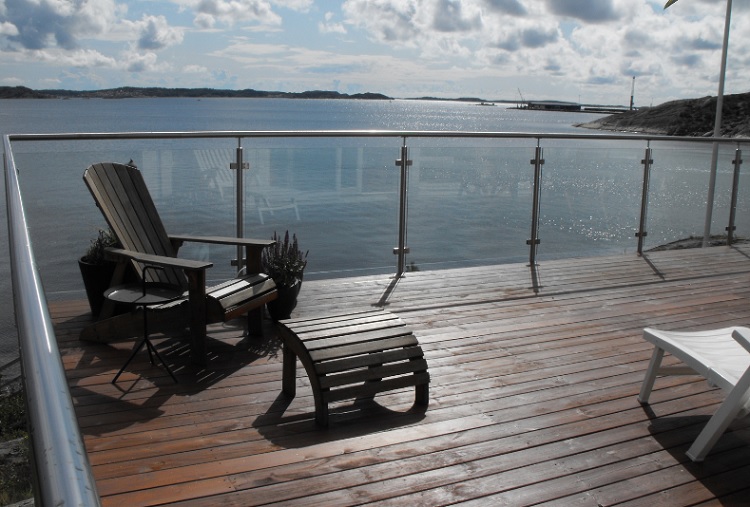 Glass Balustrades Fitters Stirling | Frameless | Systems | Near Me